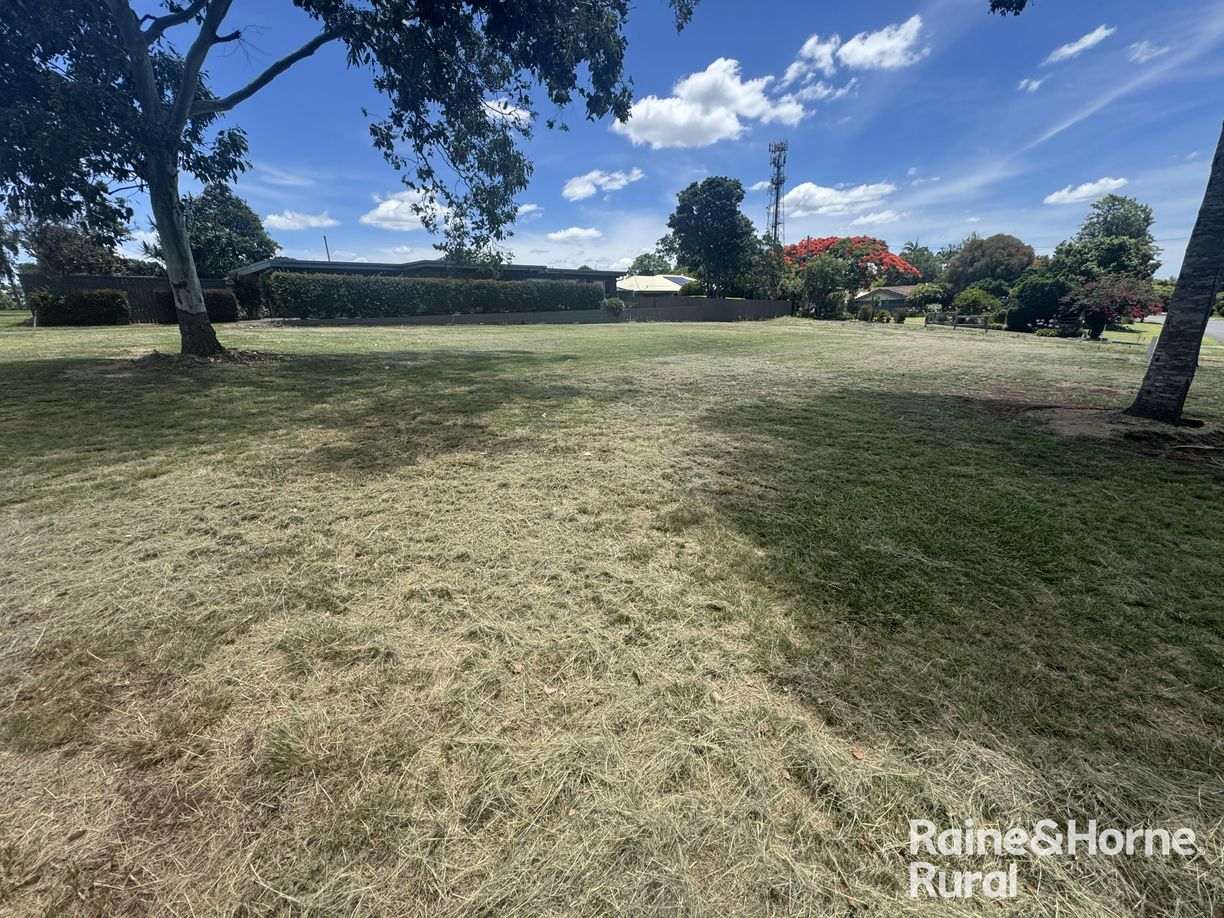 Sold for $235,000 on Feb 18, 2026 - 115 moore Street, Kingaroy, QLD ...