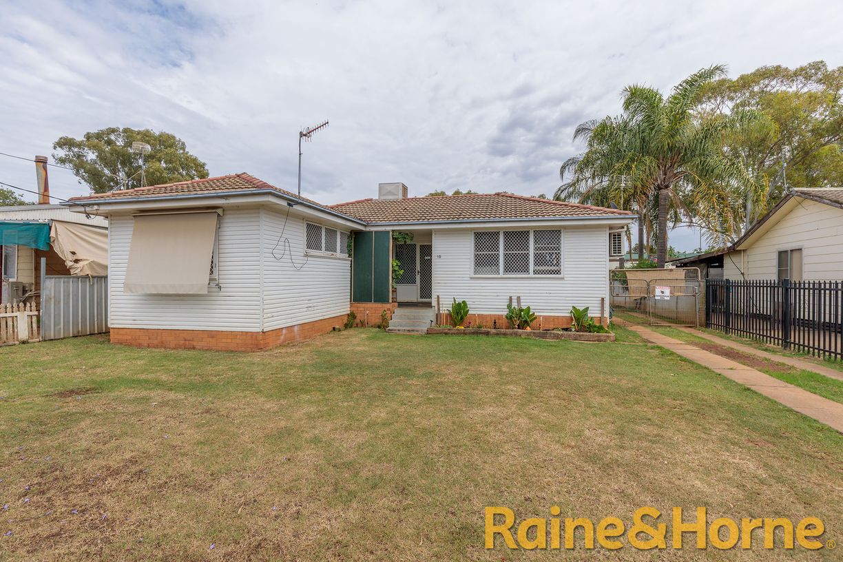 Sold - 15 Alcheringa Street, Dubbo, NSW 2830 - Raine & Horne Dubbo