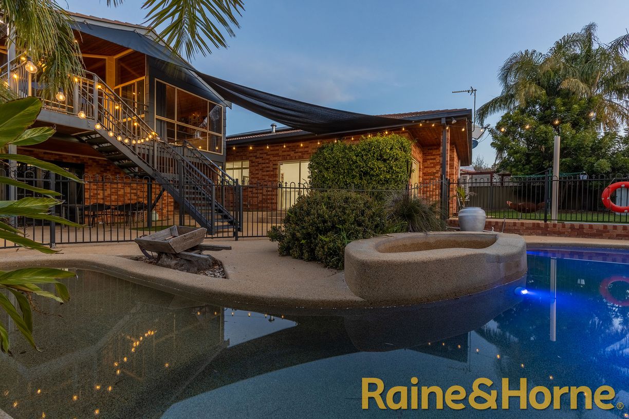 Sold for $820,000 on Oct 29, 2025 - 22 Bell Avenue, Dubbo, NSW 2830 ...