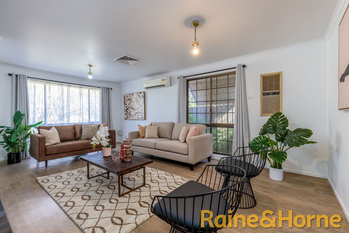 Sold for $540,000 on Jul 01, 2024 - 10 Garnet Street, Dubbo, NSW 2830 ...