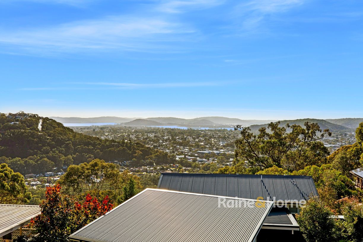 Elevated Living with Stunning Views - 69 Castle Circuit, Umina Beach ...