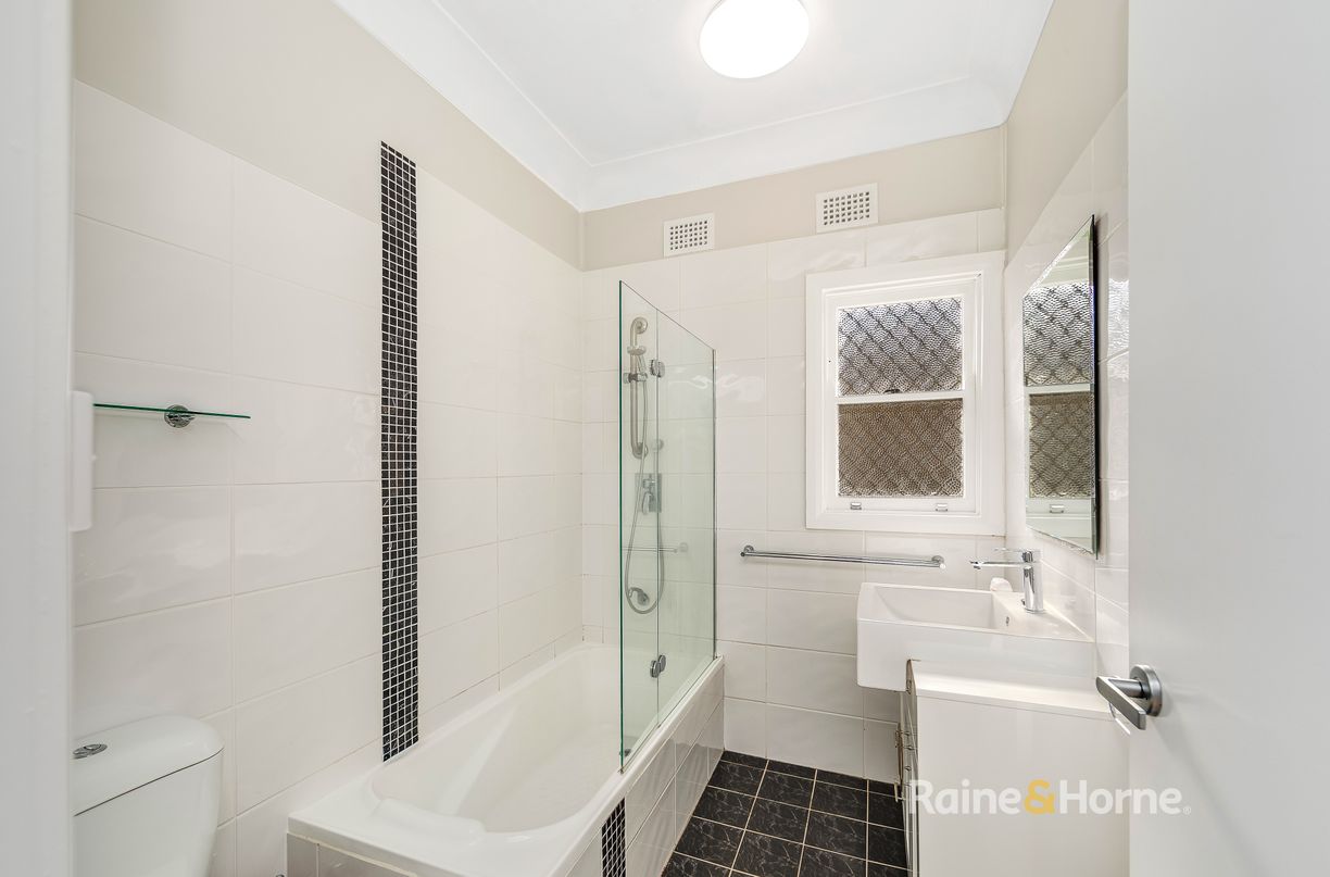 ETTALONG PARADISE - 191 Memorial Avenue, Ettalong Beach, NSW 2257 ...