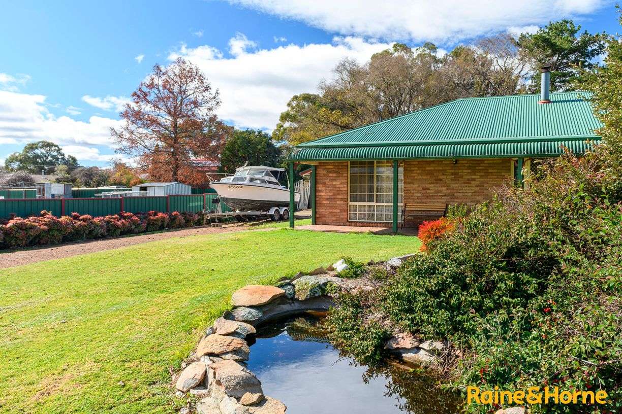 Sold for $360,000 on Aug 02, 2024 - 117 Dumaresq Street, Glen Innes, NSW 2370 - Raine & Horne ...