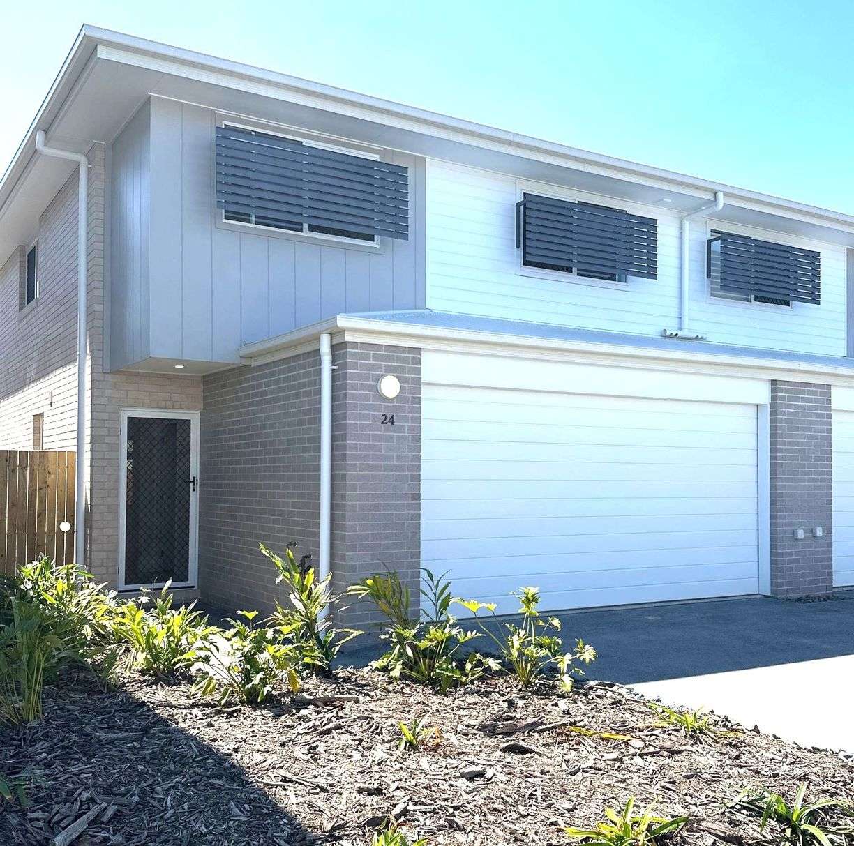 *BRAND NEW*AVAILABLE NOW-SPACIOUS 4BED-DUCTED AIRCON***ONE WEEK FREE ...