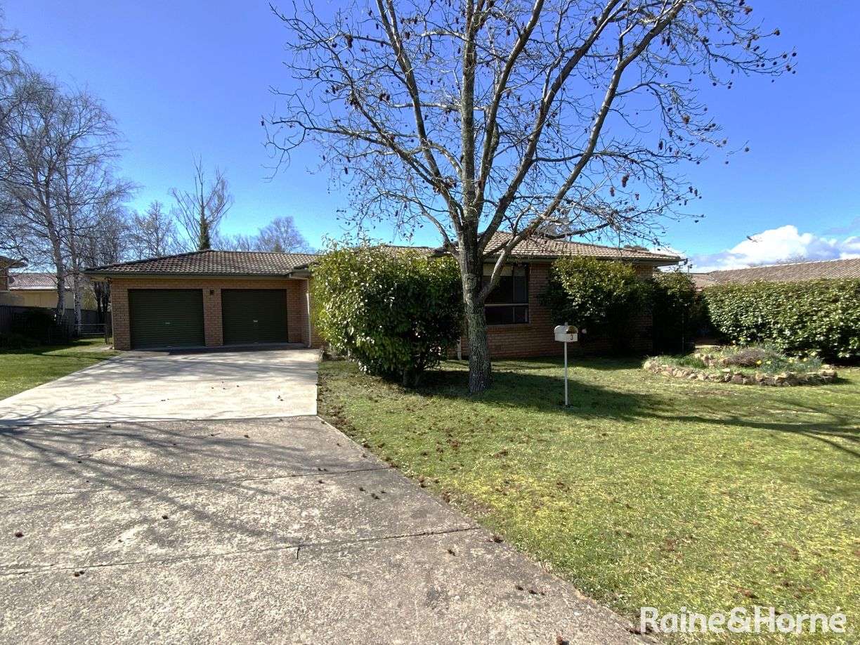 Sold for $635,000 on Oct 11, 2024 - 3 Amangu Close, Orange, NSW 2800 ...