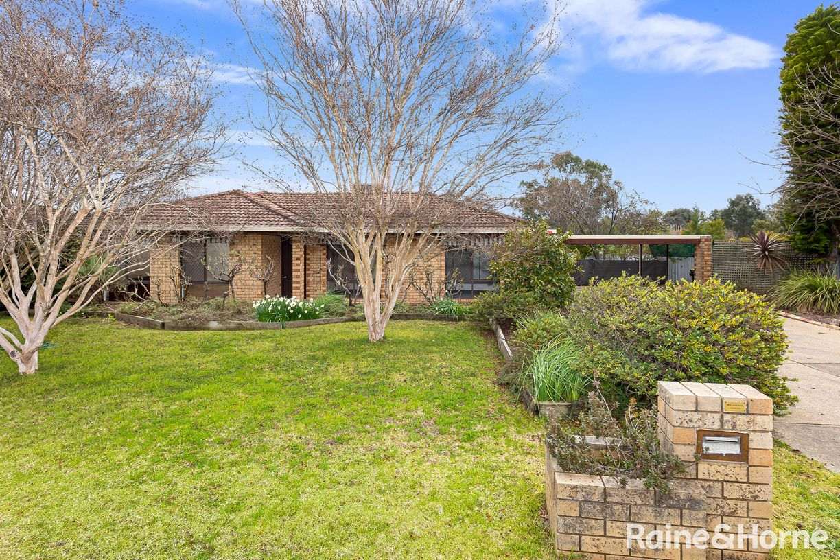 Sold for $565,000 on Oct 18, 2024 - 19 Maple Road, Lake Albert, NSW ...