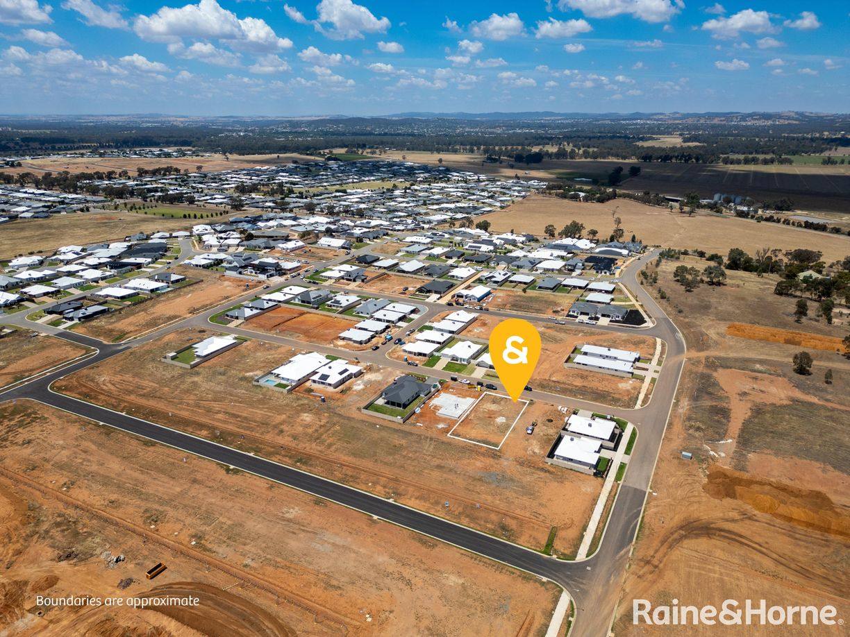 Sold for $308,000 on May 23, 2025 - 5 Tooleybuc Street, Gobbagombalin ...