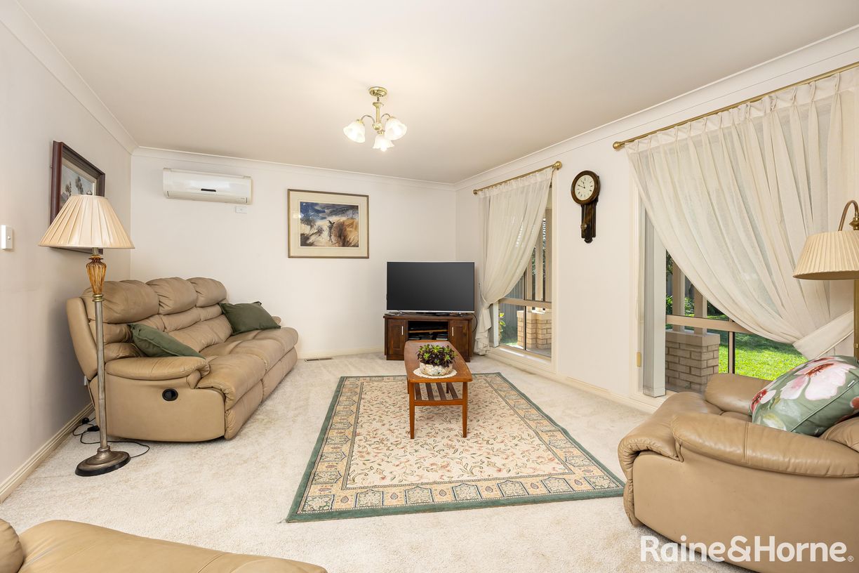Welcome Home - 4 Hudson Drive, Lloyd, NSW 2650 - Raine & Horne Wagga Wagga