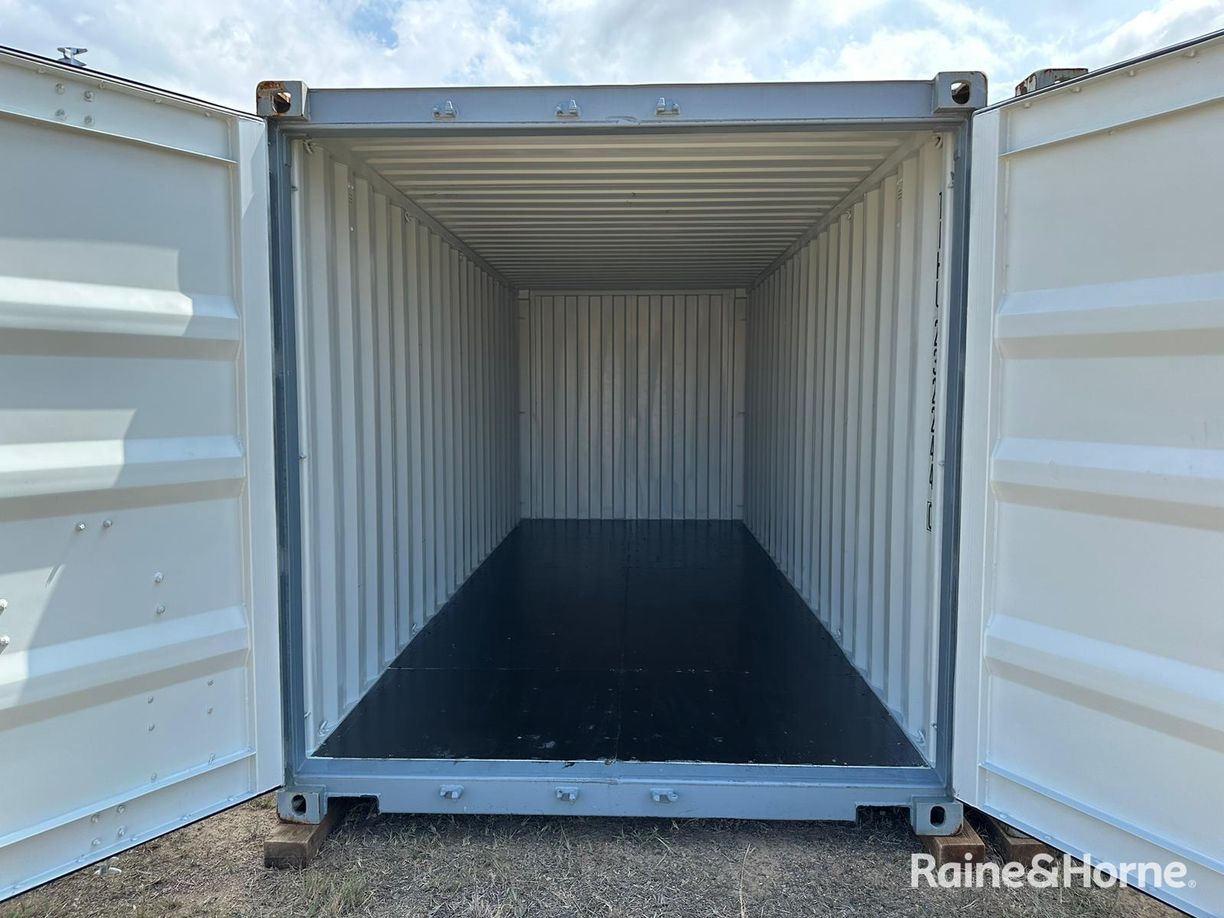 For Lease Affordable Self Storage & Parking Spaces - 24 South Trees ...