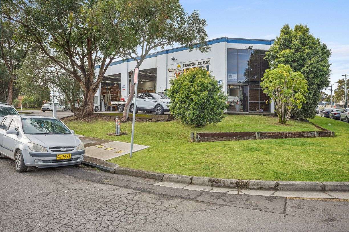 Sold - 247 Nolan Street, Unanderra, NSW 2526 - Raine & Horne Wollongong ...