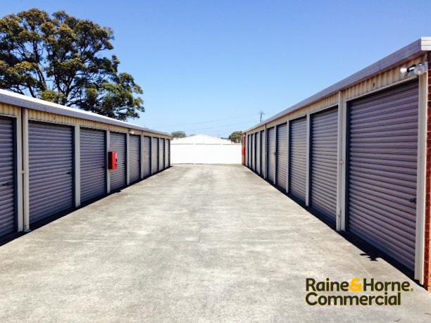 Mid Coast Mini Storage Units - Storage/4 Karungi Crescent, Port ...