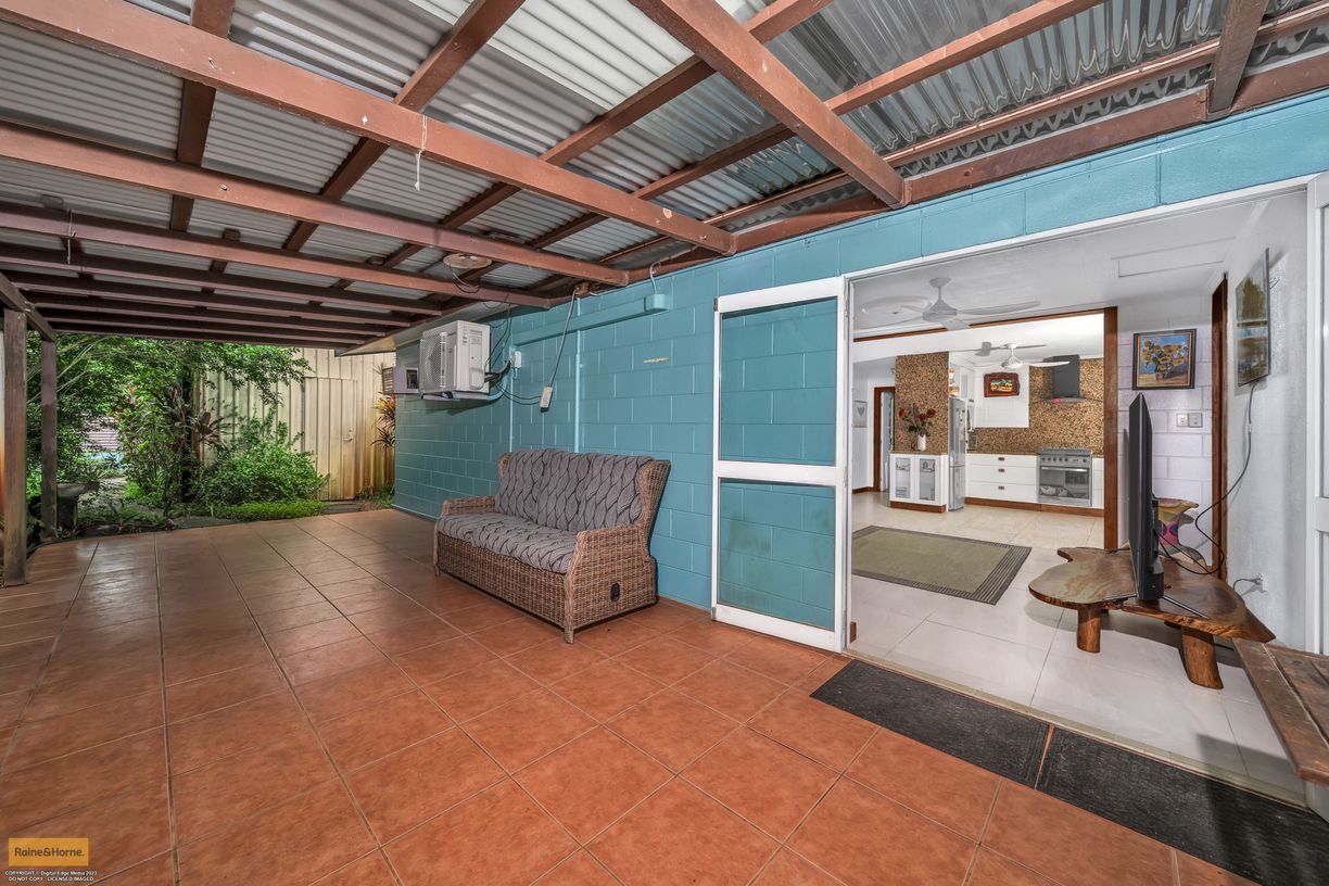 Sold for $520,000 on May 16, 2026 - 55 Inarlinga Road, Cowley Beach ...