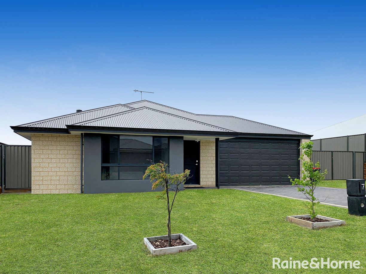 Sold - 7 Karroo Vista, Bayonet Head, WA 6330 - Raine & Horne Great Southern