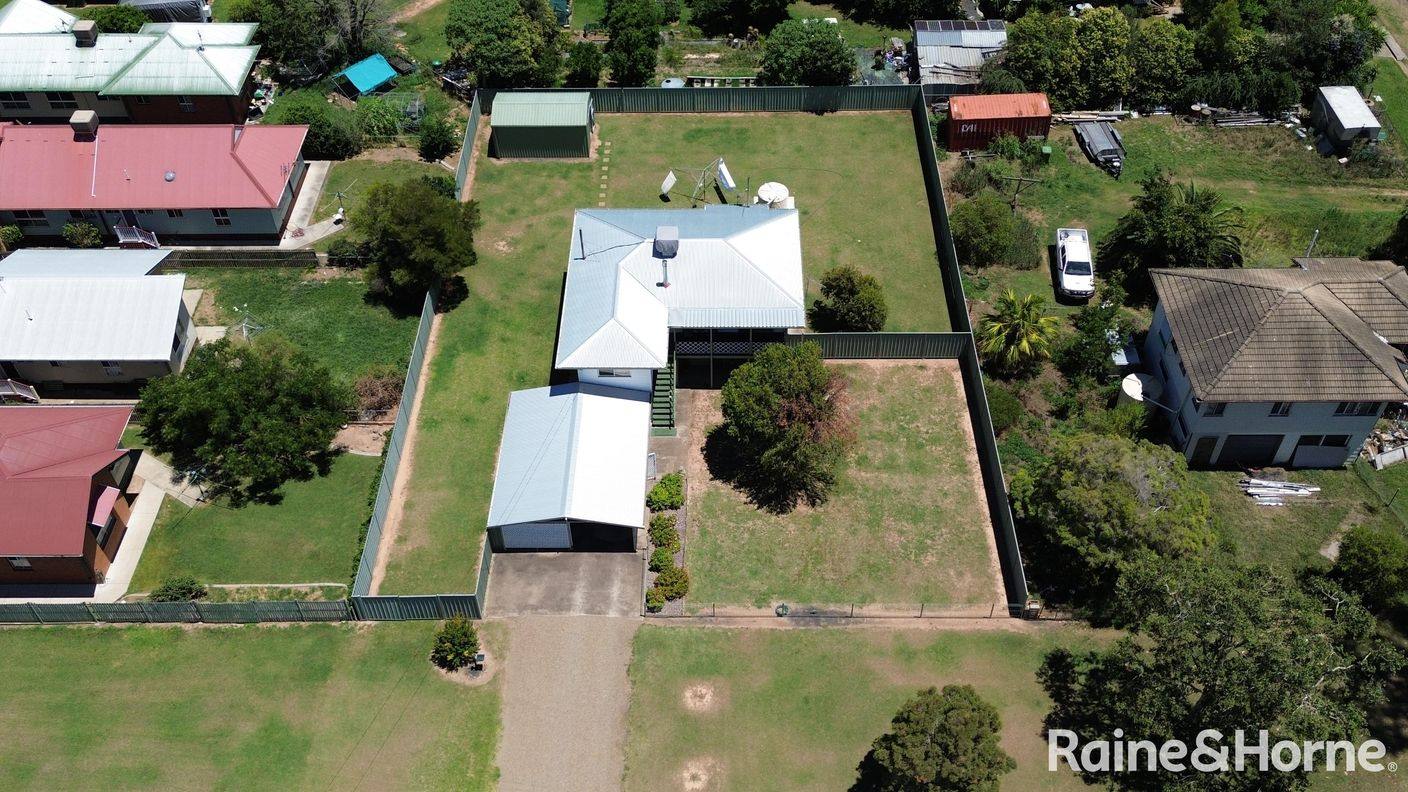 Sold - 106 Albert Street, Inglewood, QLD 4387 - Raine & Horne Goondiwindi