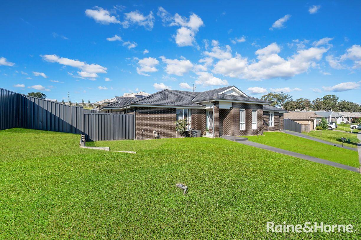 Sold for $725,000 on Jul 19, 2024 - 1 Holland Circuit, Gillieston ...