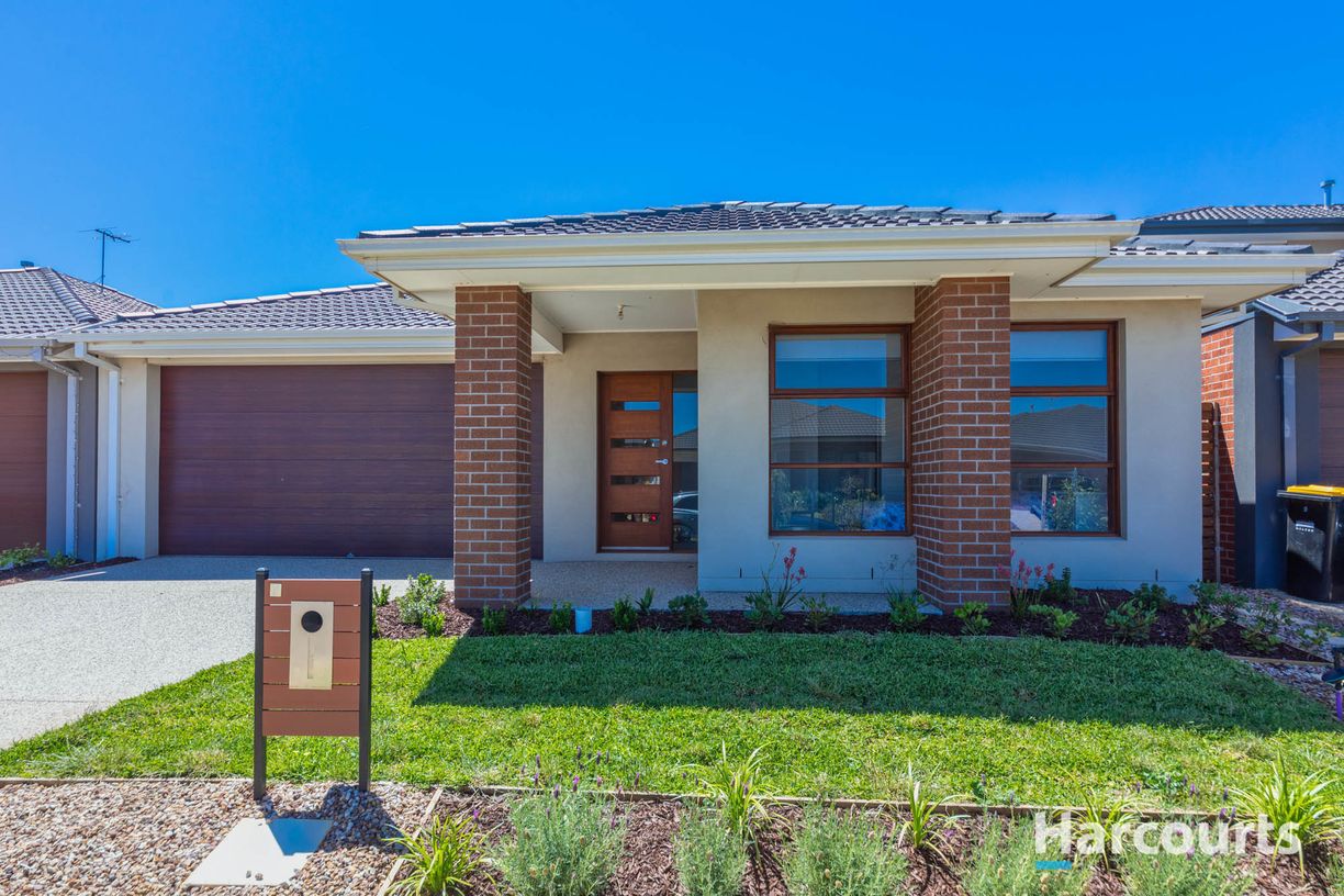 Modern Comfort & Easy Living - 7 Waler Street, Aintree, VIC 3336 ...