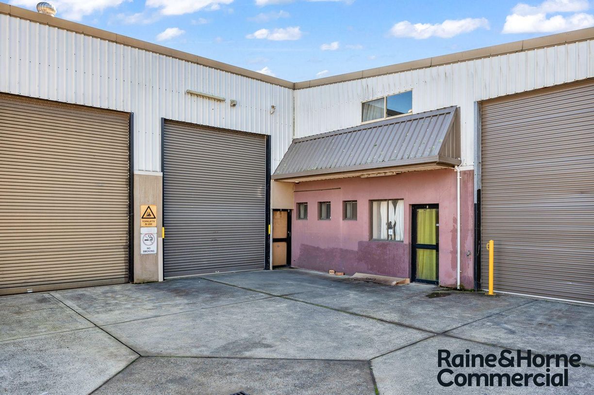 Sold - 4/3 Ranton St, Cardiff, NSW 2285 - Raine & Horne Commercial ...
