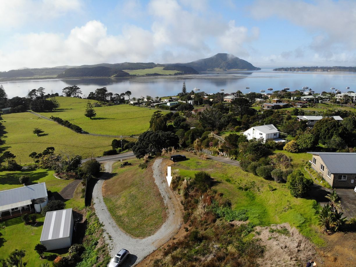 WIDE HARBOUR VIEWS - 4217b Far North Road, Pukenui - Raine & Horne Kaitaia
