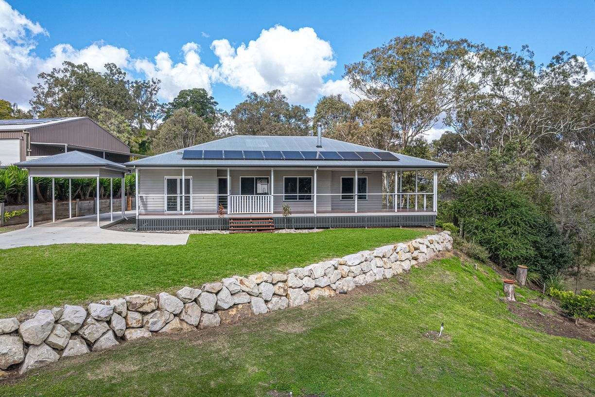 Sold for $920,000 on Aug 12, 2024 - 21 Acacia Avenue, Top Camp, QLD ...