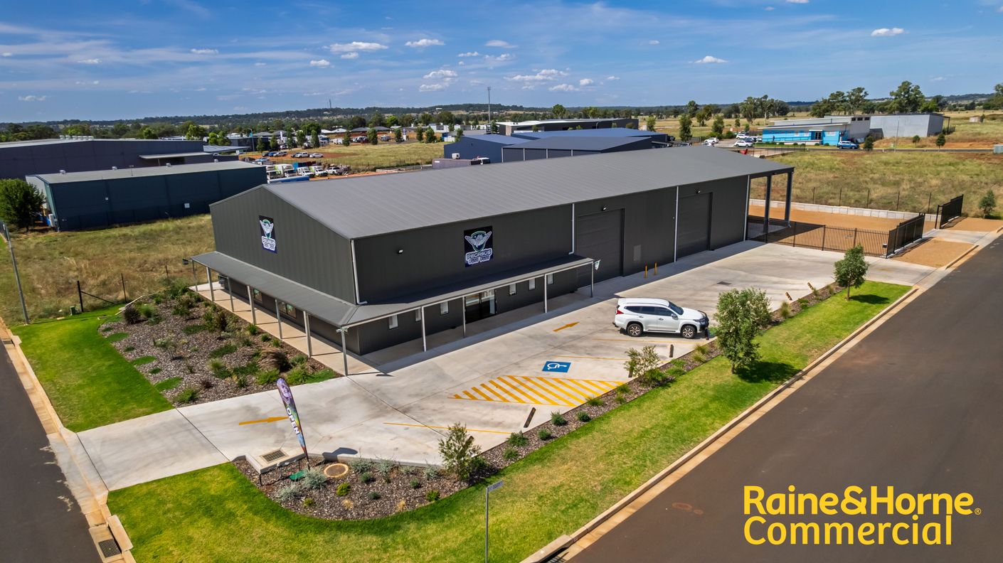 Sold for $1,410,000 on Apr 10, 2025 - 10 Capital Drive, Dubbo, NSW 2830 ...