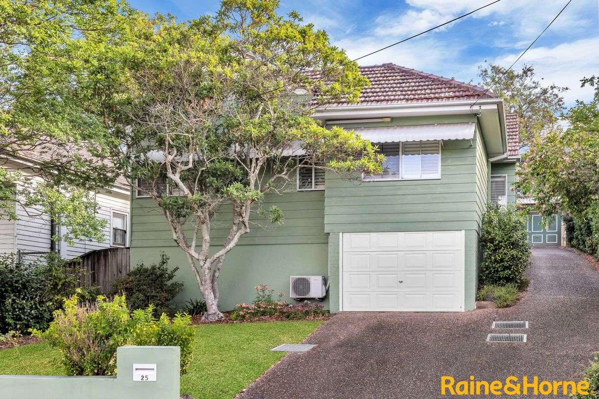 Freestanding House in Popular Pocket - 25 Parry Street, Putney, NSW ...