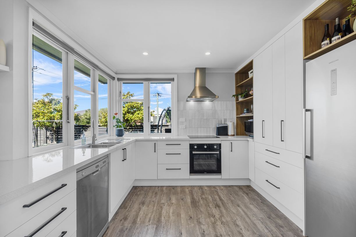 Sold - 27 Parnwell Street, Burwood - Raine & Horne Parklands | New ...