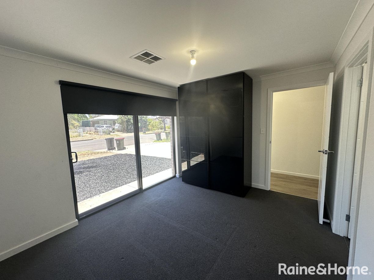 Rented for $550.00 Per Week - 6B Homington Road, Elizabeth North, SA 5113 - Raine & Horne Gawler ...