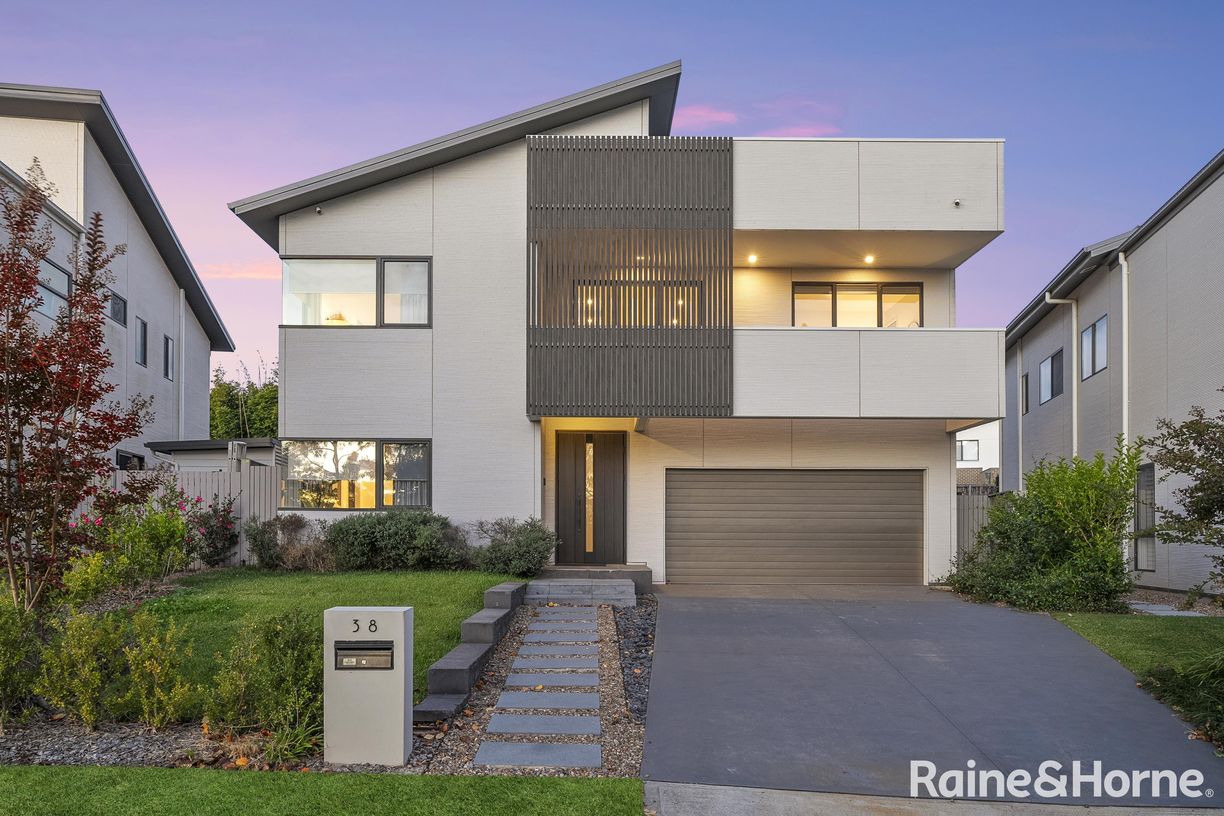 Sold for $1,400,000 on Jun 01, 2024 - 38 Killara Terrace, Gledswood ...