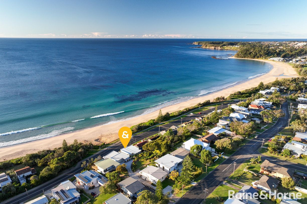 Aqua Shores - Beachfront Luxury at Mollymook Beach - 57 Mitchell Parade ...