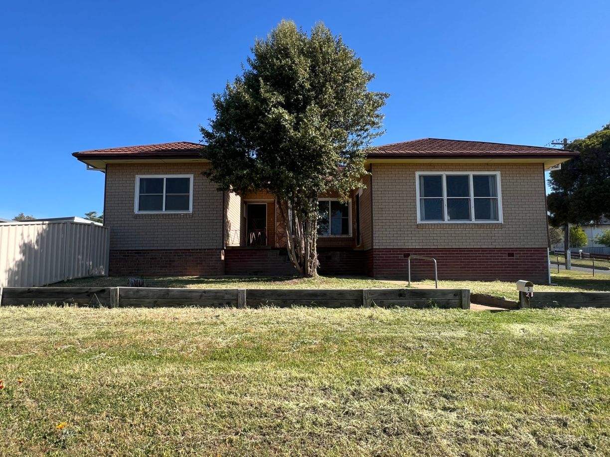 Rented for $445 - 2 Stanley Street, Young, NSW 2594 - Raine & Horne Young