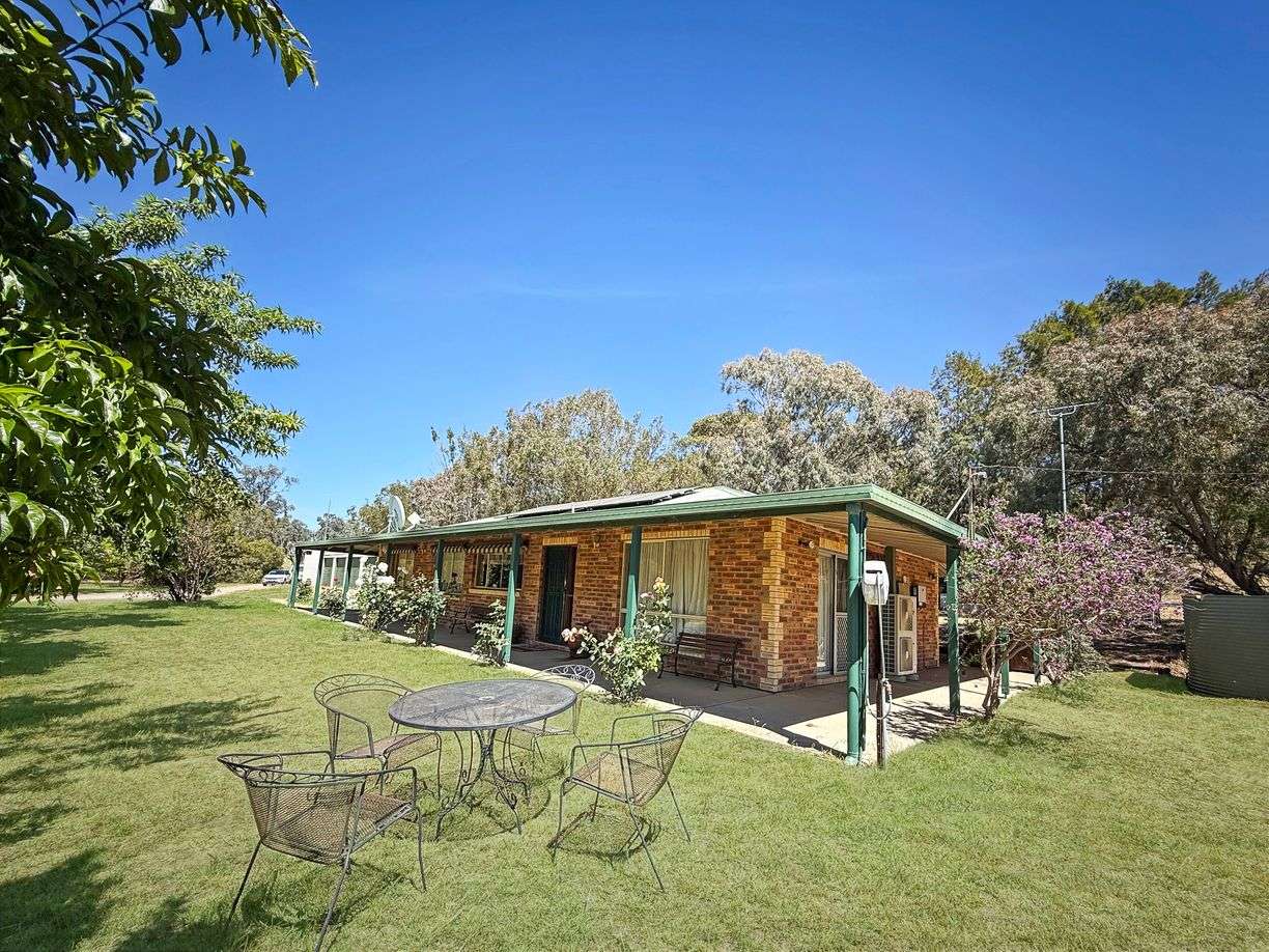 COUNTRY LIVING - 3370 Murringo Road, Young, NSW 2594 - Raine & Horne Young