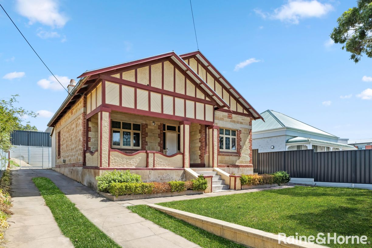 Sold for $465,000 on Apr 30, 2025 - 42 Mannum Road, Murray Bridge, SA ...