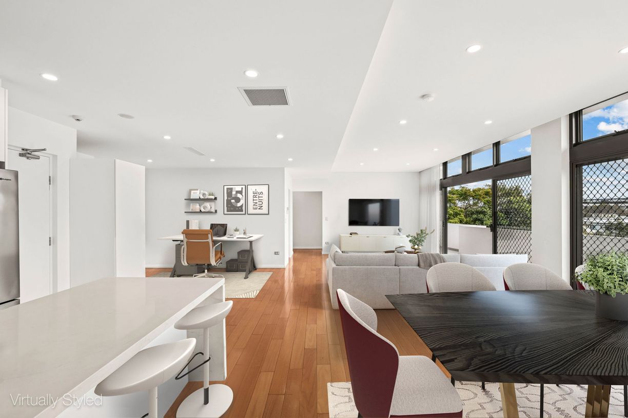 Sold for $1,800,000 on Sep 16, 2025 - 7/142 Lawrence Street, Alexandria ...