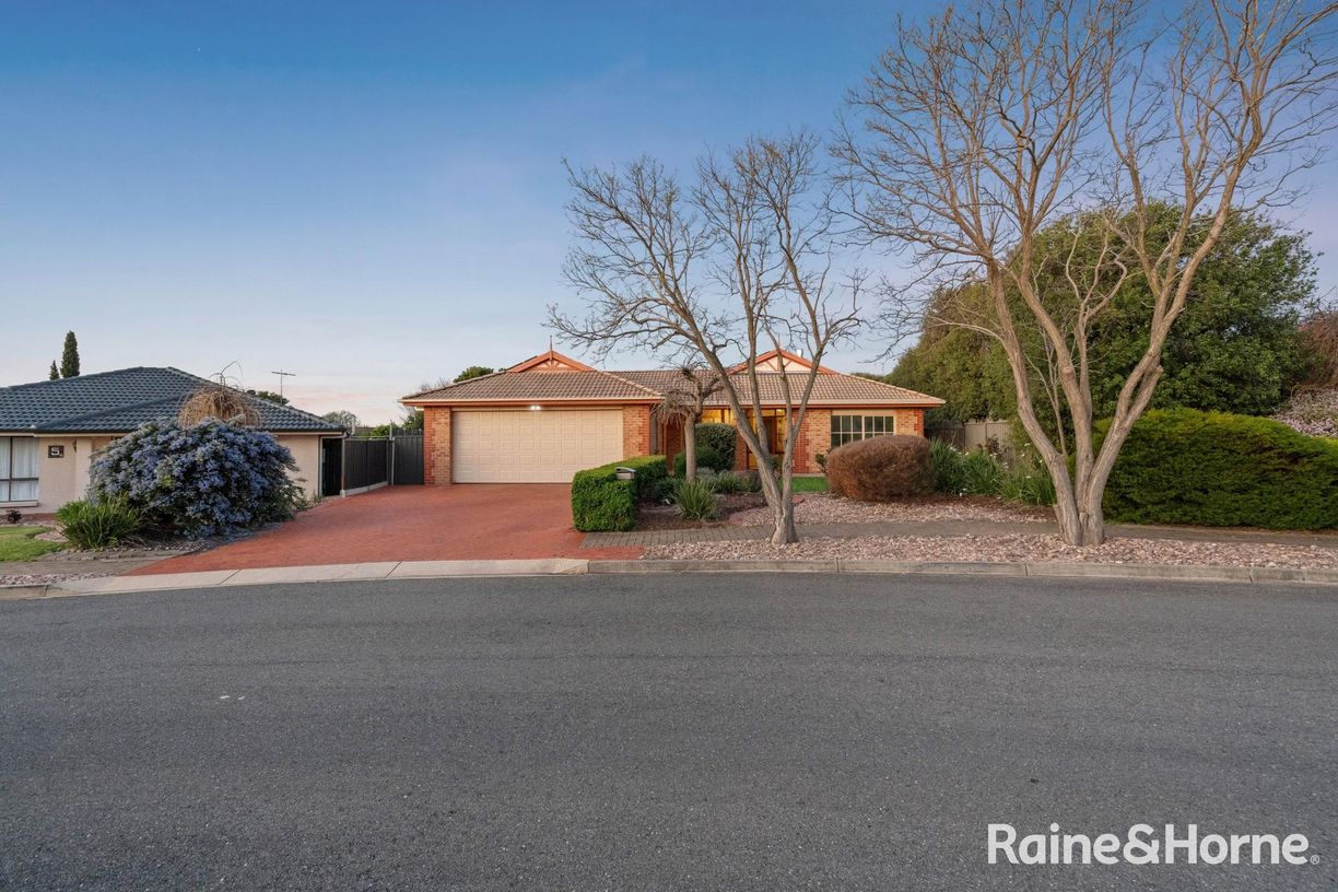 Sold - 7 Arabian Drive, Woodcroft, SA 5162 - Raine & Horne Morphett ...