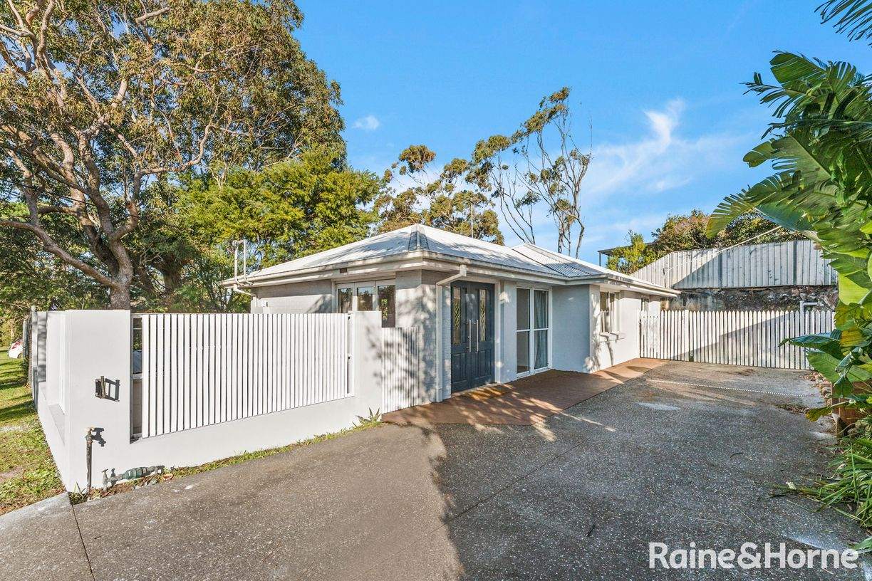 Rented for $795 per week incl water usage - 179 Parkes Street ...
