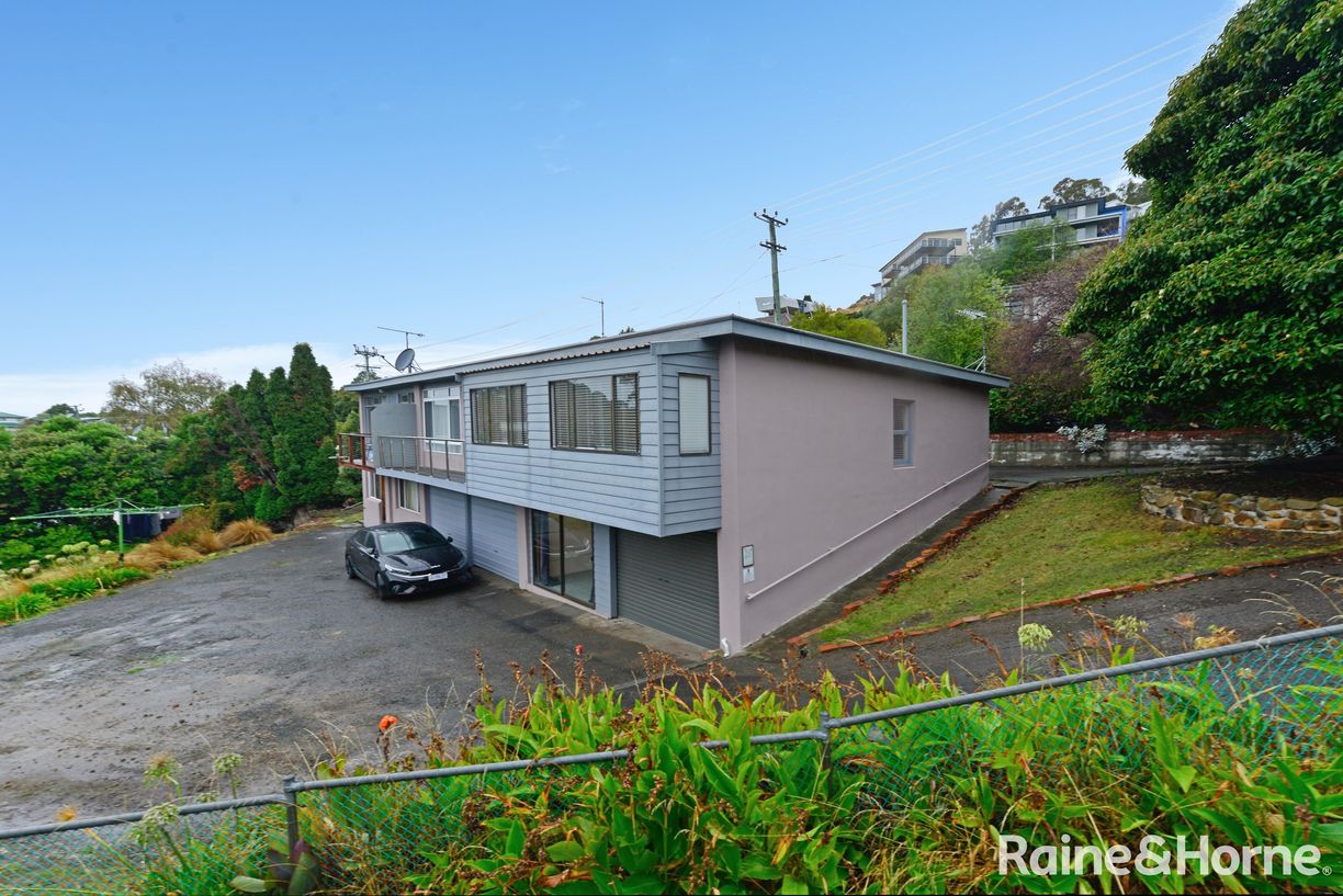 Sold for $472,500 on May 20, 2025 - 3/18 Clift Street, Mount Stuart ...