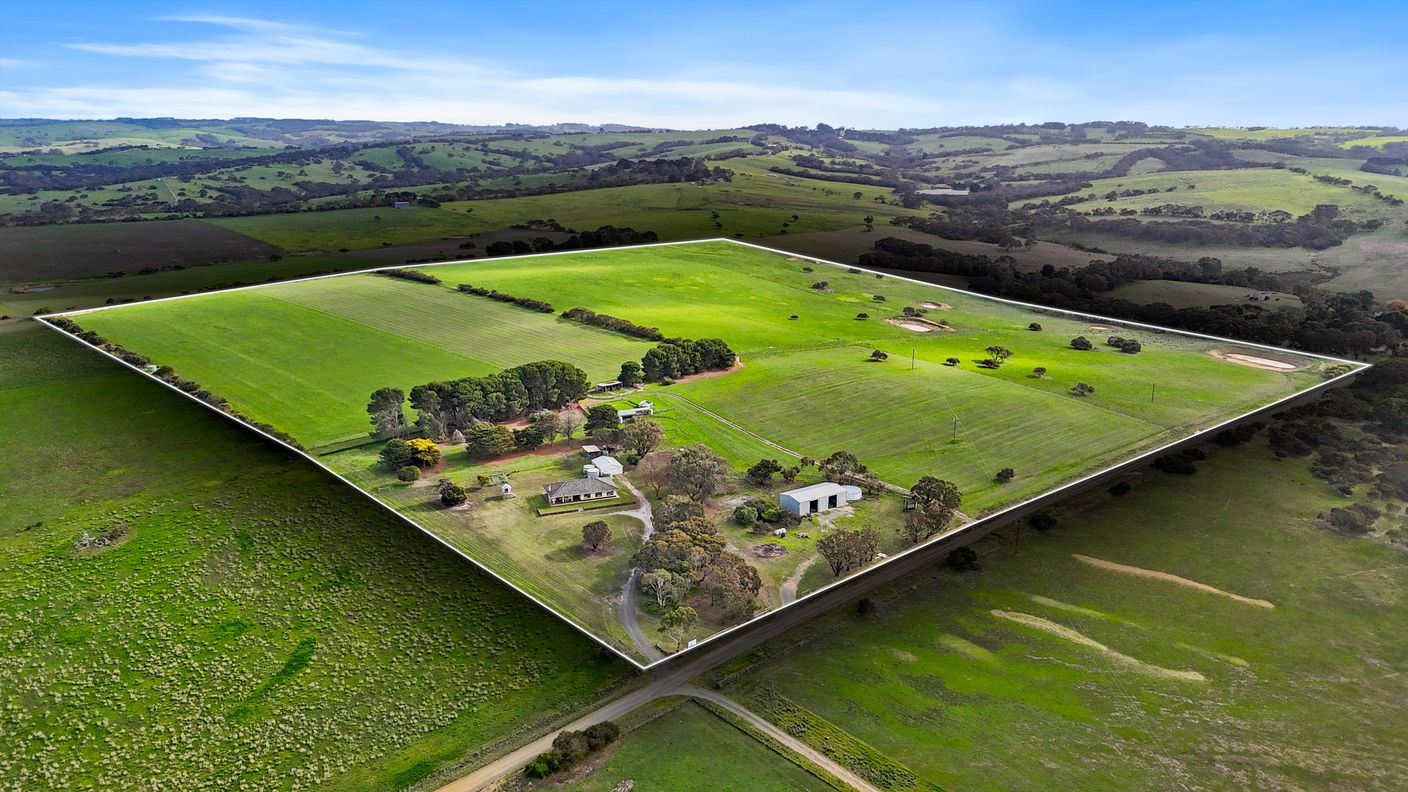 Sold - 115 Coolawang Road, Waitpinga, SA 5211 - Raine & Horne ...