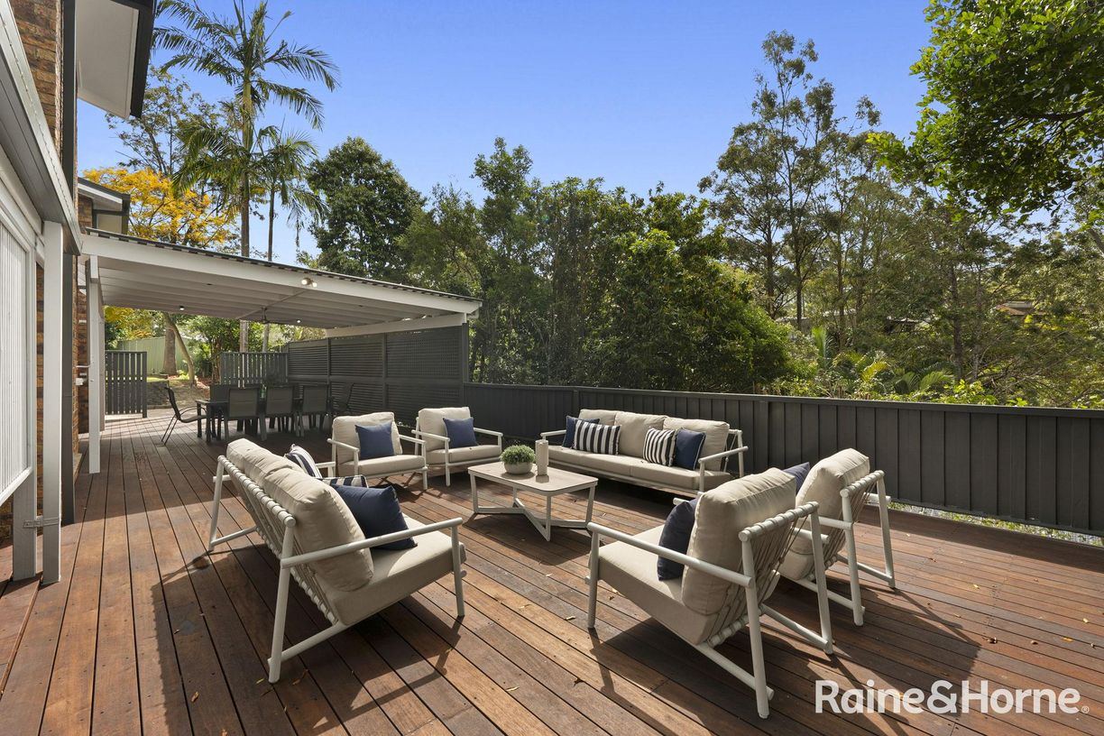 Sold for $1,850,000 on Oct 30, 2025 - 4 Sherborne Place, Chapel Hill ...