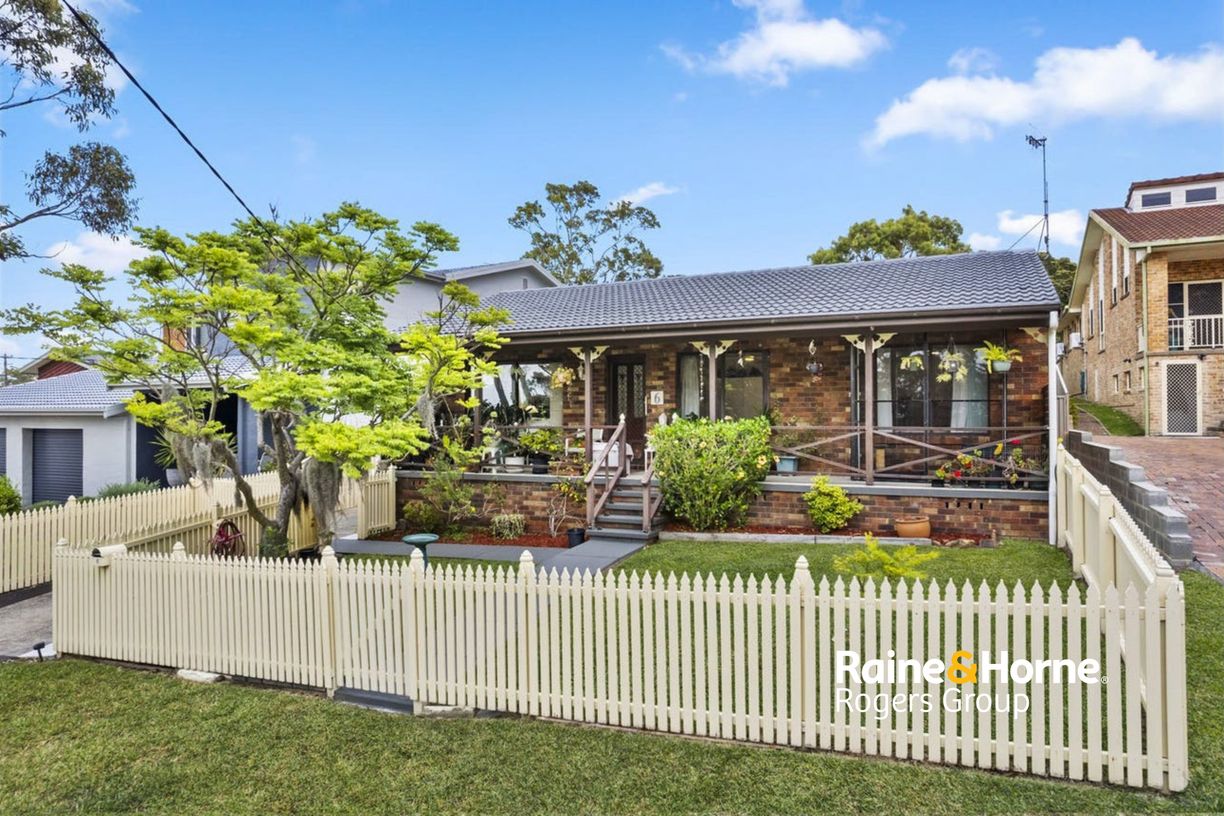 Charming 3-Bedroom Home with Cottage Feel - 6 Jacqueline Avenue ...