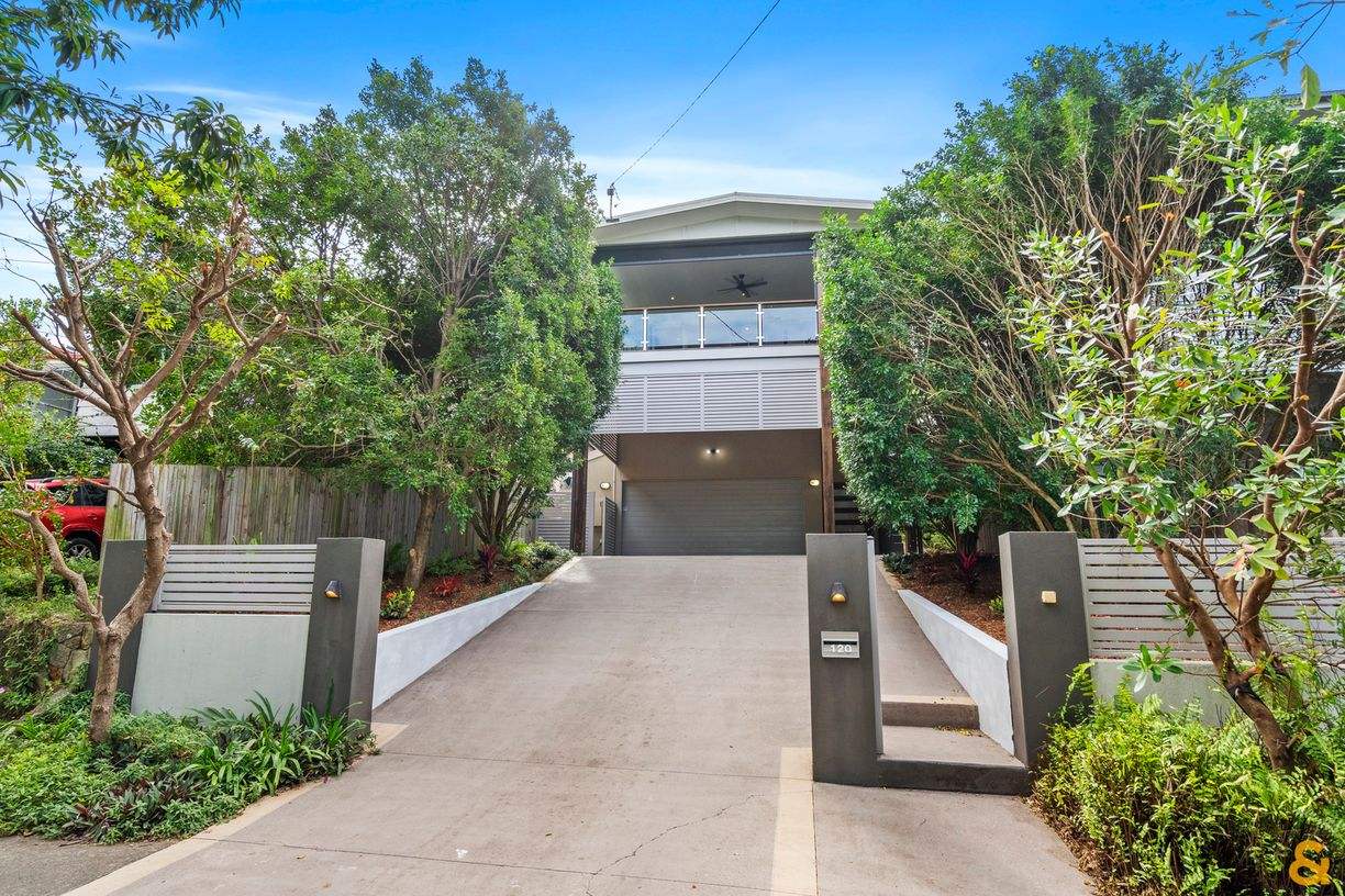 Sold - 120 Alastair Street, Lota, QLD 4179 - Raine & Horne Wynnum | Manly