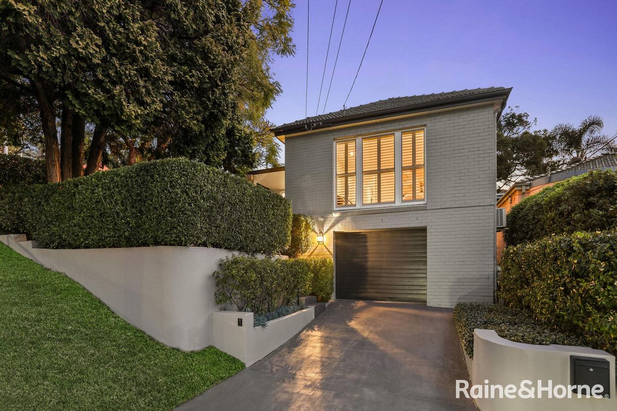Sold for $2,290,000 on Sep 18, 2024 - 1 Slade Road, Bardwell Park, NSW ...