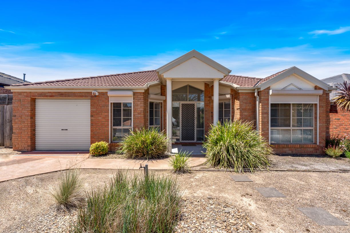 Sold for $535,000 on Jan 15, 2025 - 3 Kippax Street, Sunbury, VIC 3429 ...