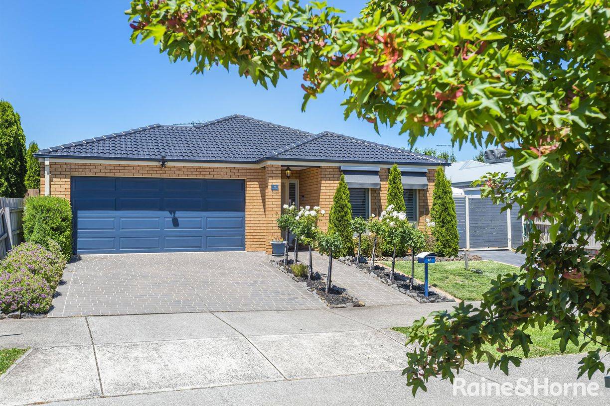 Sold - 16 Vernon Close, New Gisborne, VIC 3438 - Raine & Horne Gisborne